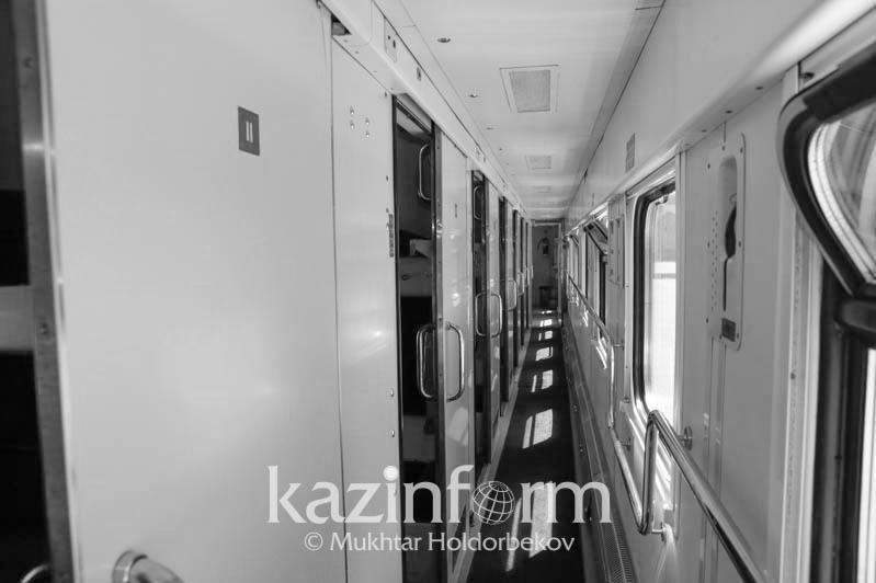 Teen unexpectedly dies on a train on way to summer camp