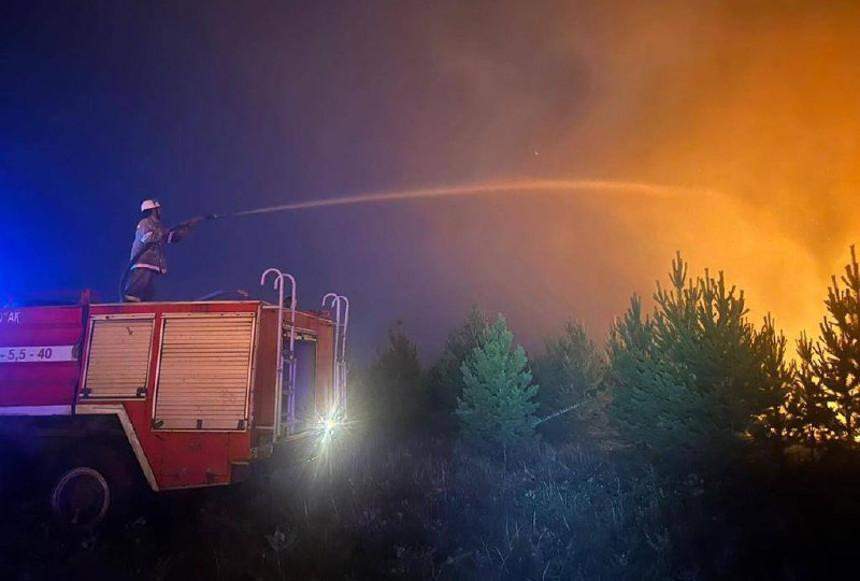 Over 60 cu m of water dropped on wildfires in Pavlodar region
