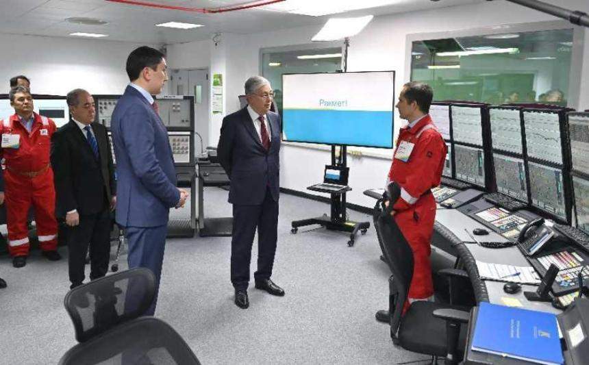 Tokayev gets familiarized with Karachaganak oilfield expansion project