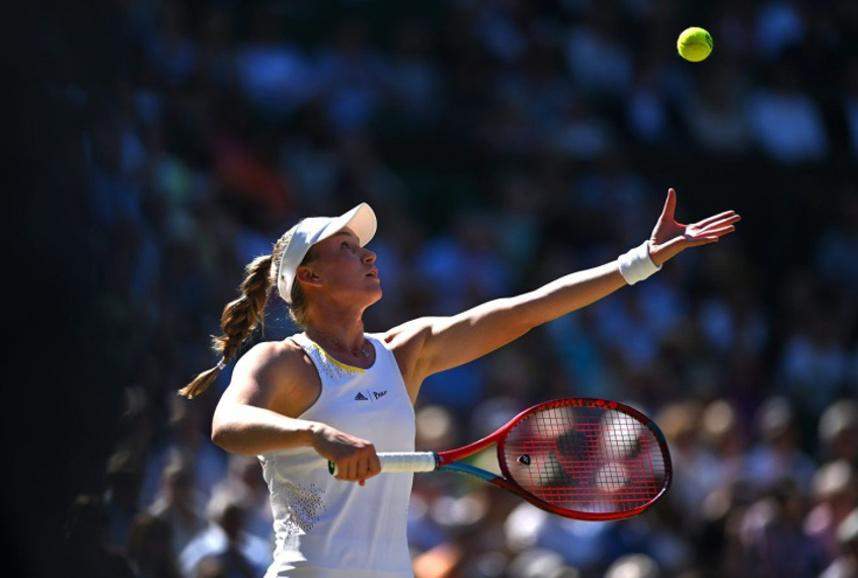 Elena Rybakina starts strong at 2023 Dubai Tennis Championships