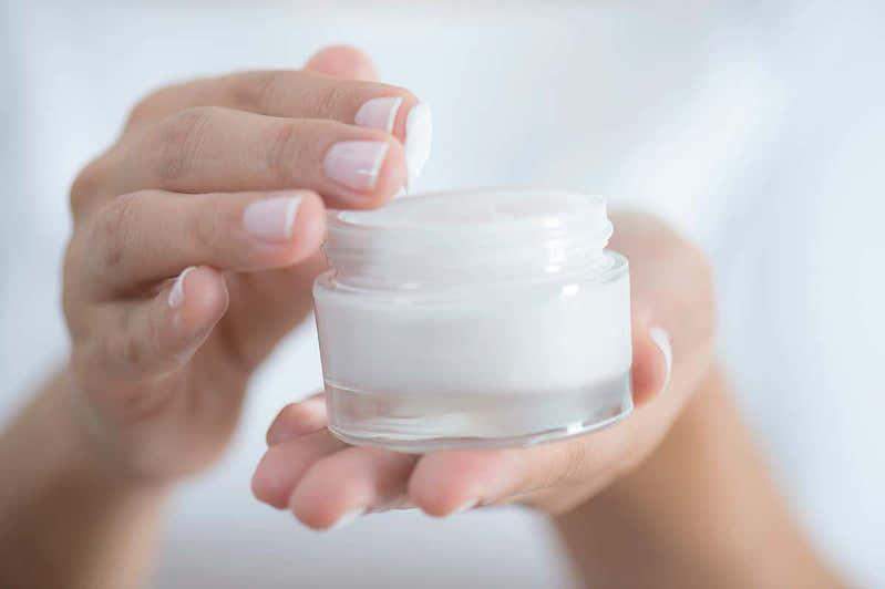 Scientists find how creams, cosmetics cause skin rash: study