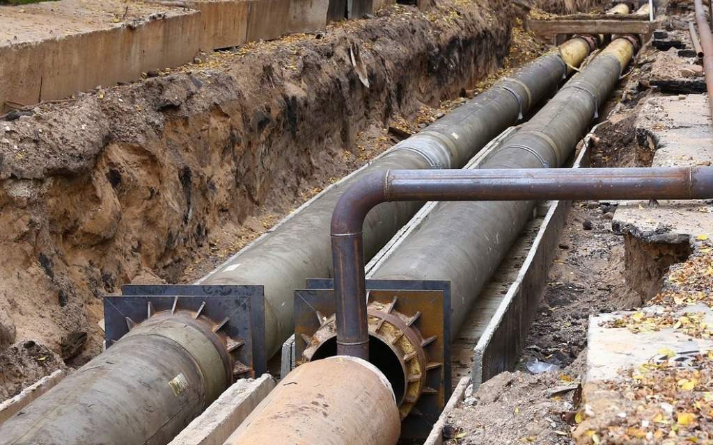 Работы по устранению дефекта на тепломагистрали в Кокшетау завершены