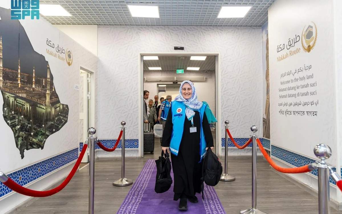 First group of Turkish Pilgrims arrives in Madinah under Makkah Route ...
