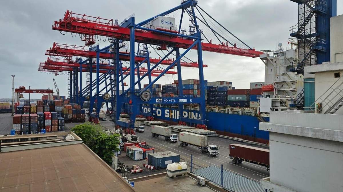 Kazakhstan leads Central Asia in logistics efficiency