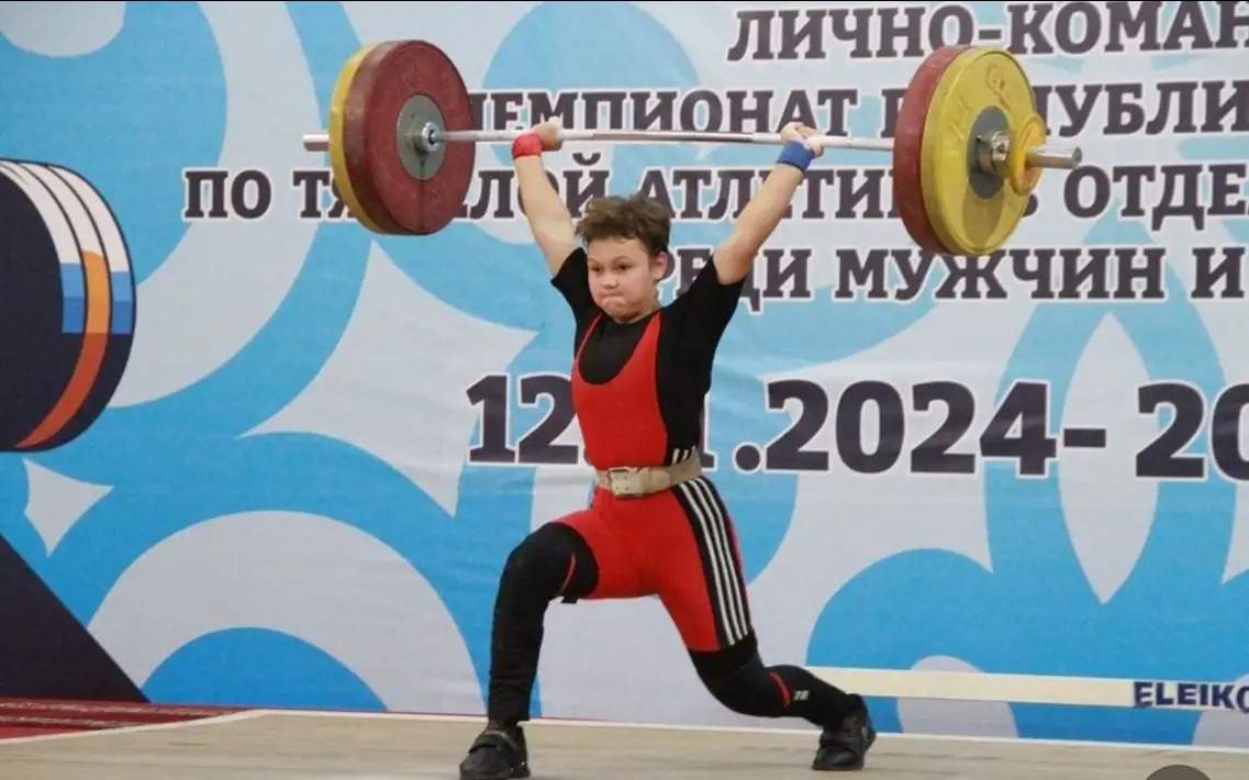 14yo weightlifter pockets gold, becomes two-time champion of Kazakhstan