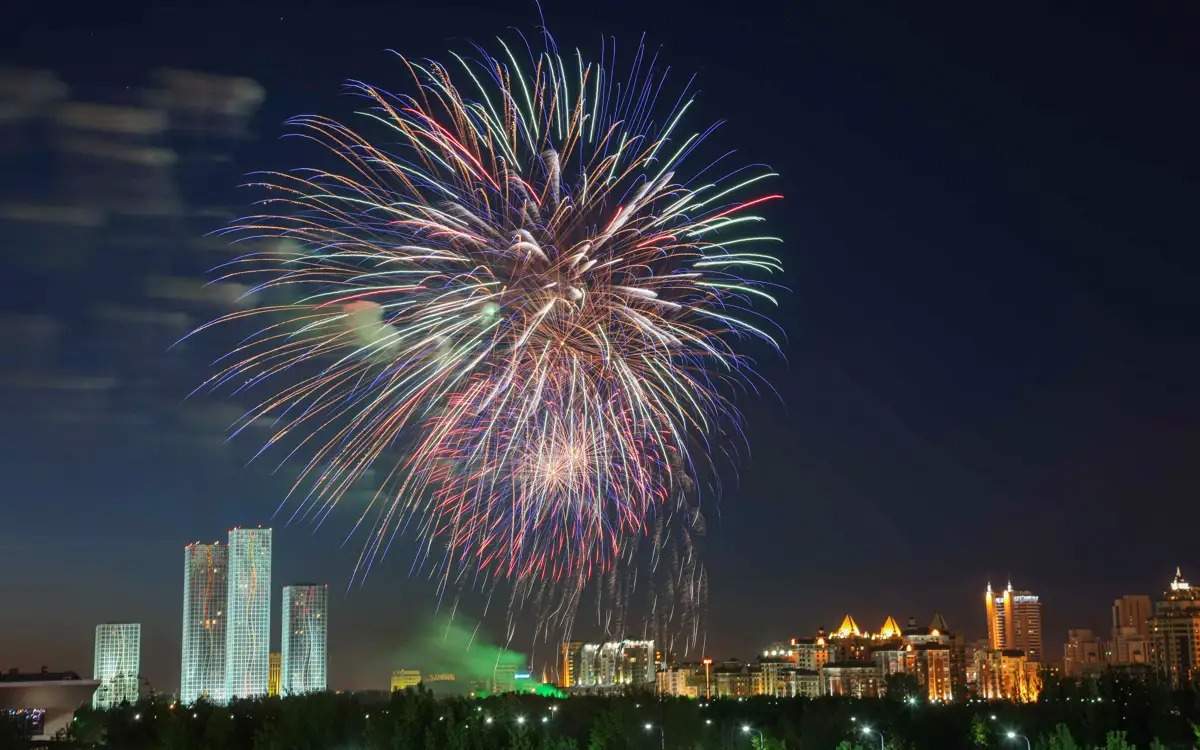 Astana to welcome New Year with festive fireworks display