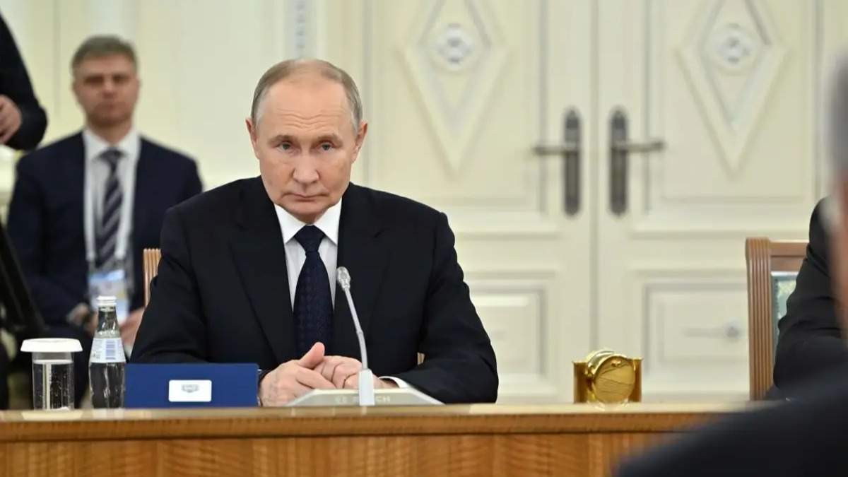 Presidents of Russia and Azerbaijan talk over phone