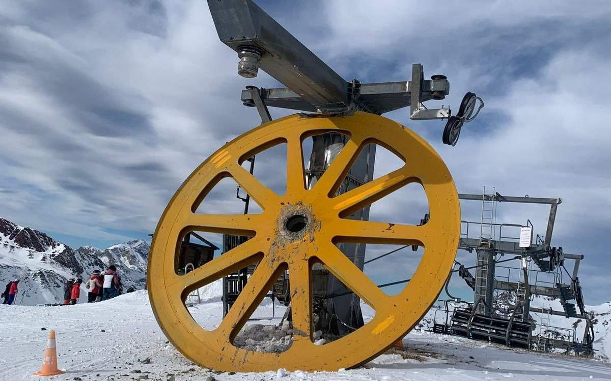At least 10 injured after ski lift accident in northern Spain