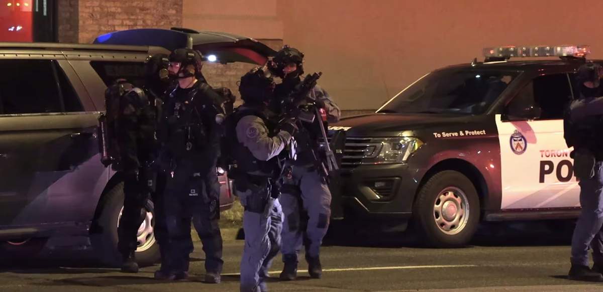 At least 11 injured in Toronto pub shooting