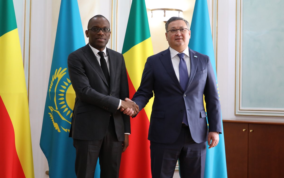Foreign Minister of Benin Adjadi Bakari arrives in Astana for working visit