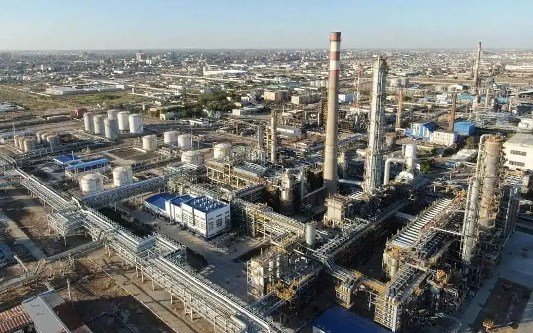 Kazakhstan’s oil refining output up almost 11%