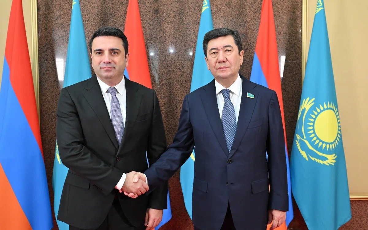 Speaker of Armenian Parliament Alen Simonyan visits Majilis