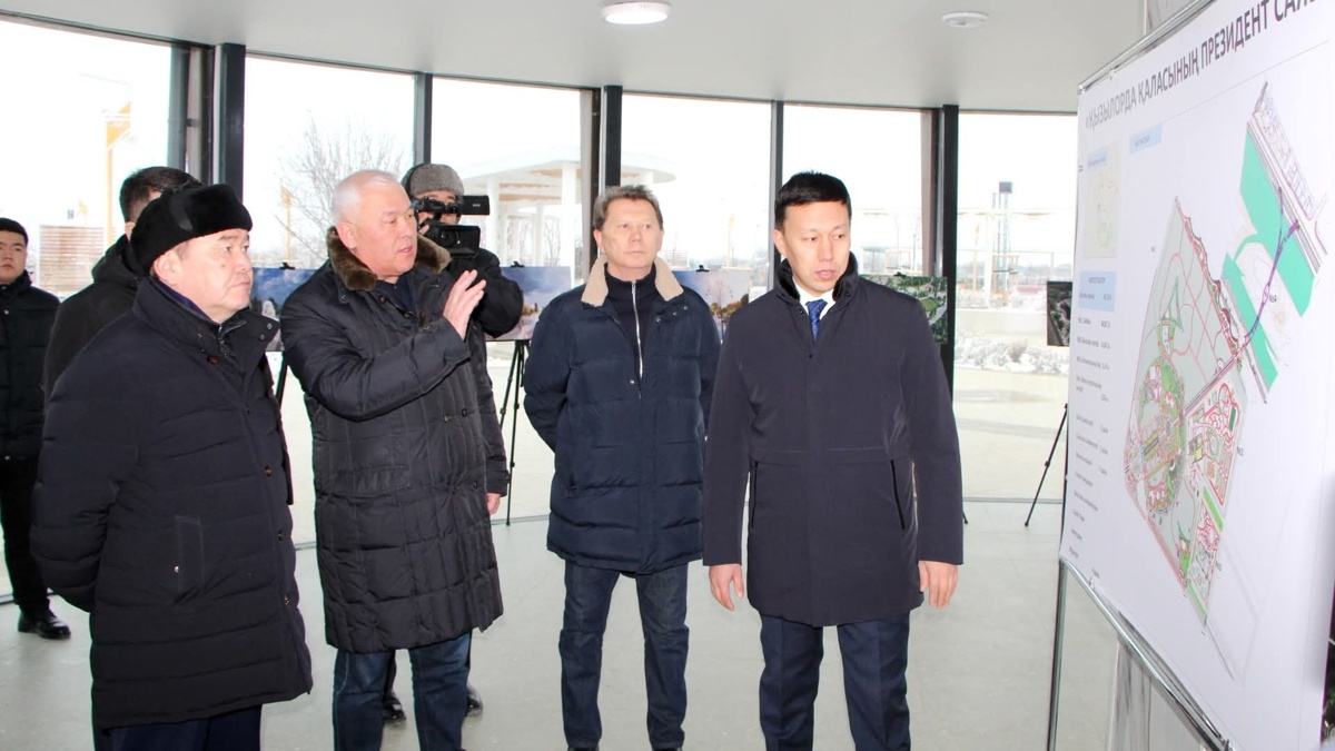 «ياندەكس تاكسي» قىزمەتىن سىناعان دەپۋتات وتاندىق جۇيەنى قولداۋعا شاقىردى